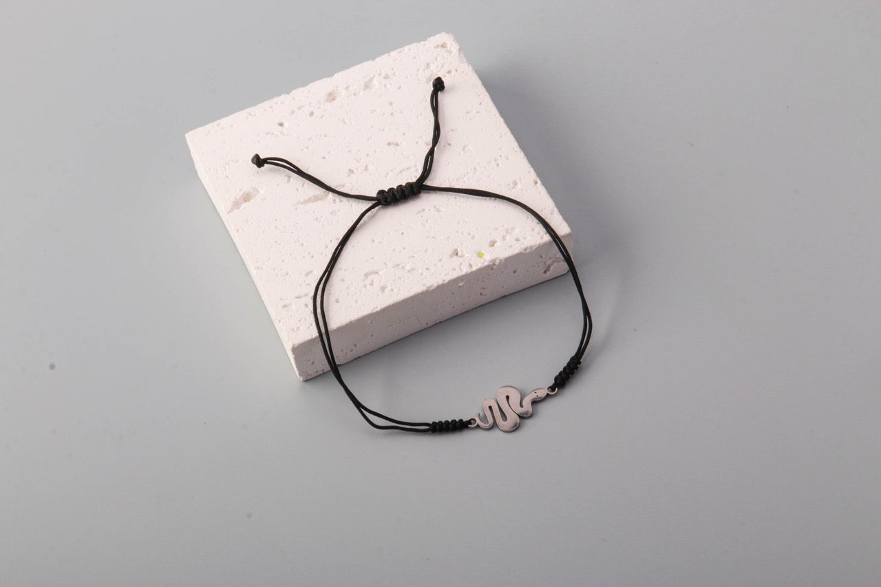 Snake String Bracelet – Odin Fashion