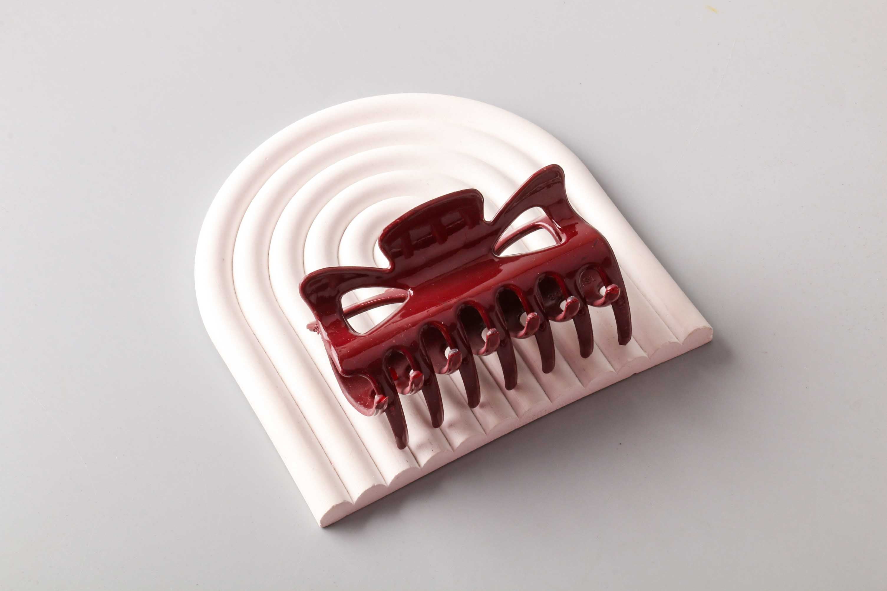 Basic Claw Clip – Odin Fashion