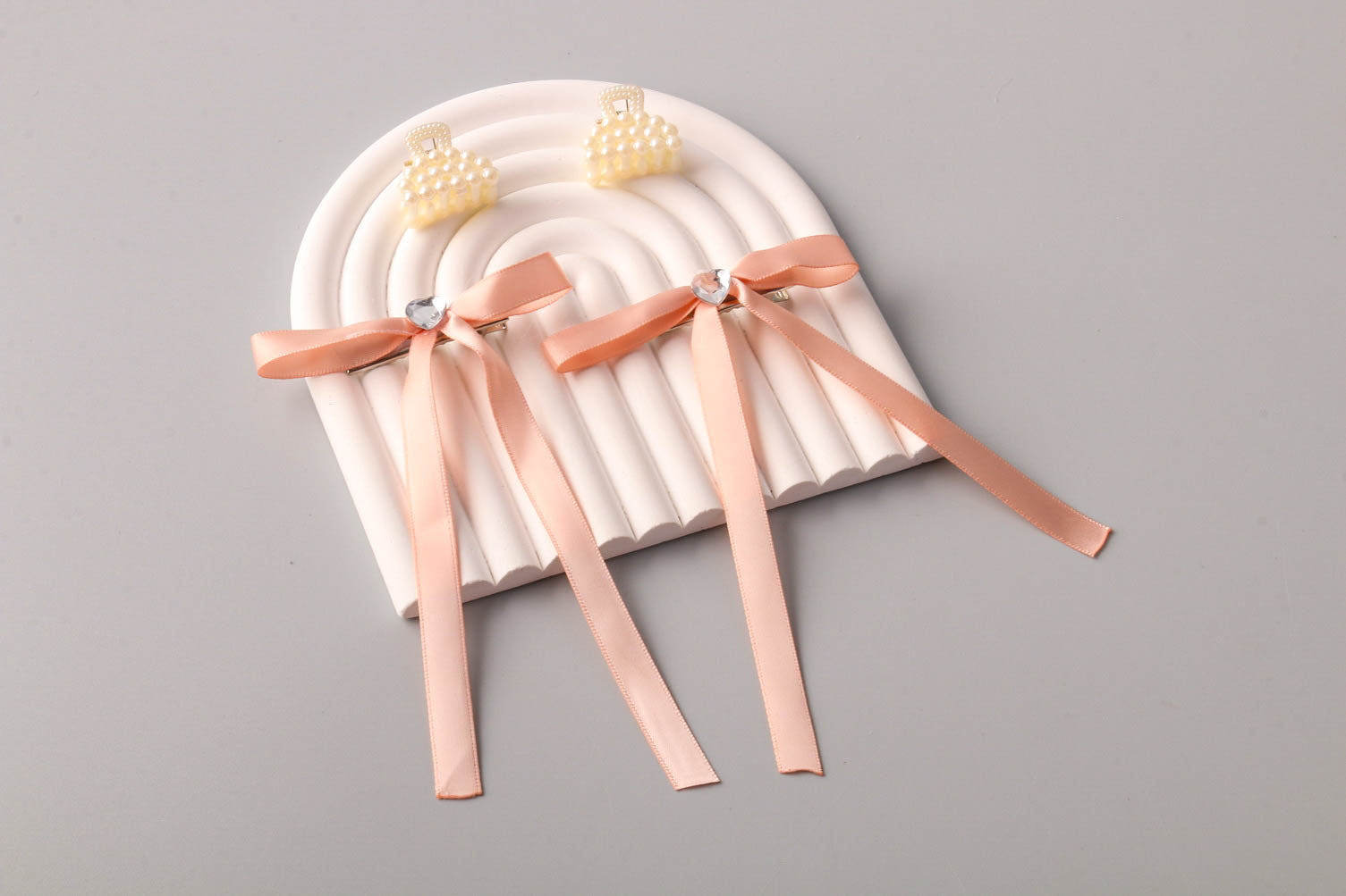 Heart Ribbon Bow Pearl Mix Clip Set – Odin Fashion