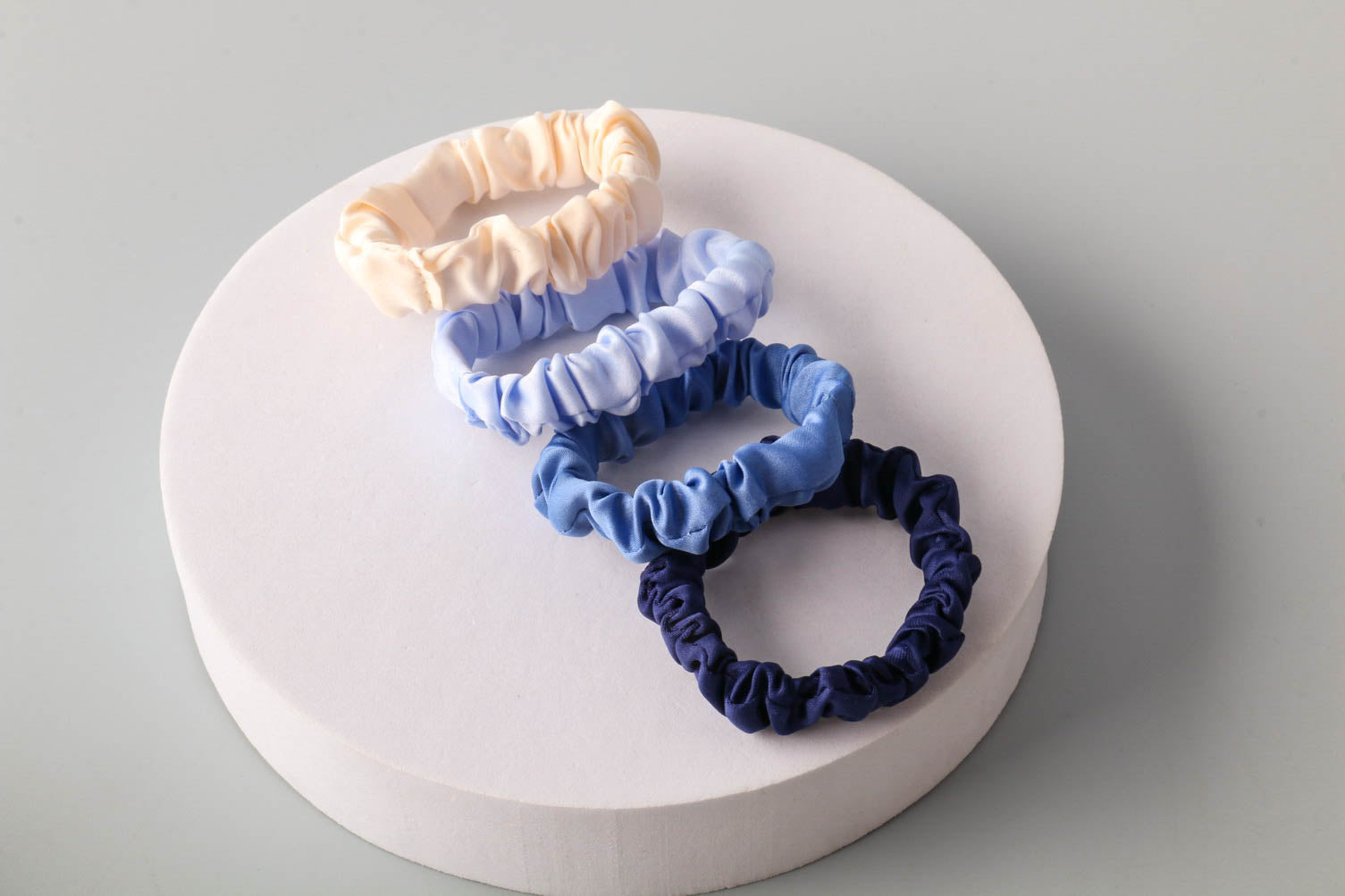 Ruched Scrunchie Set – Odin Fashion